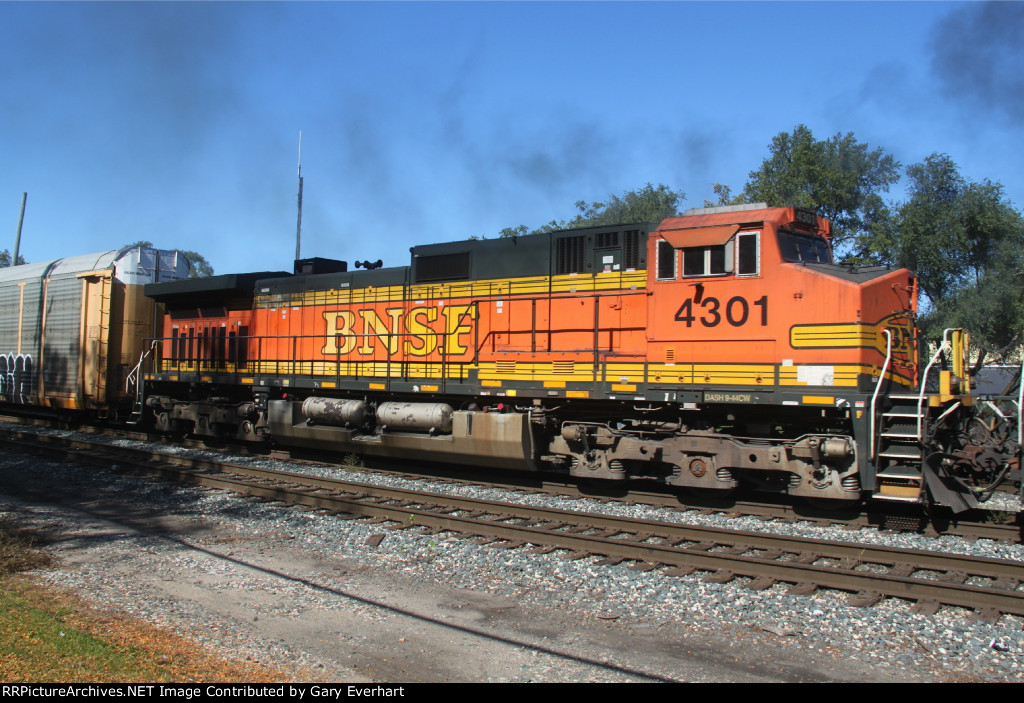 BNSF D9-44CW #4301